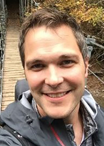 God accompanies, enlightens and leads people as they labor - The ...