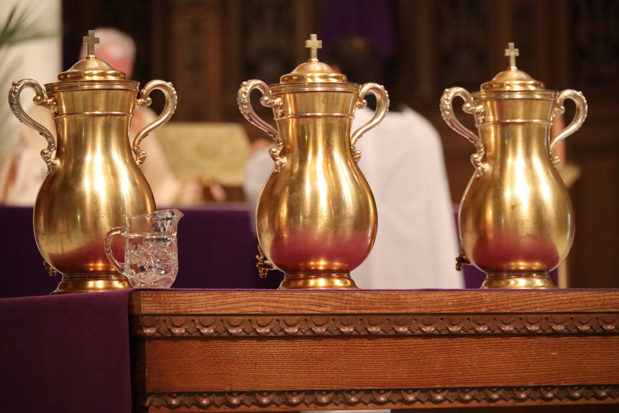 Oils blessed and consecrated, priests celebrated at Chrism Mass - The ...