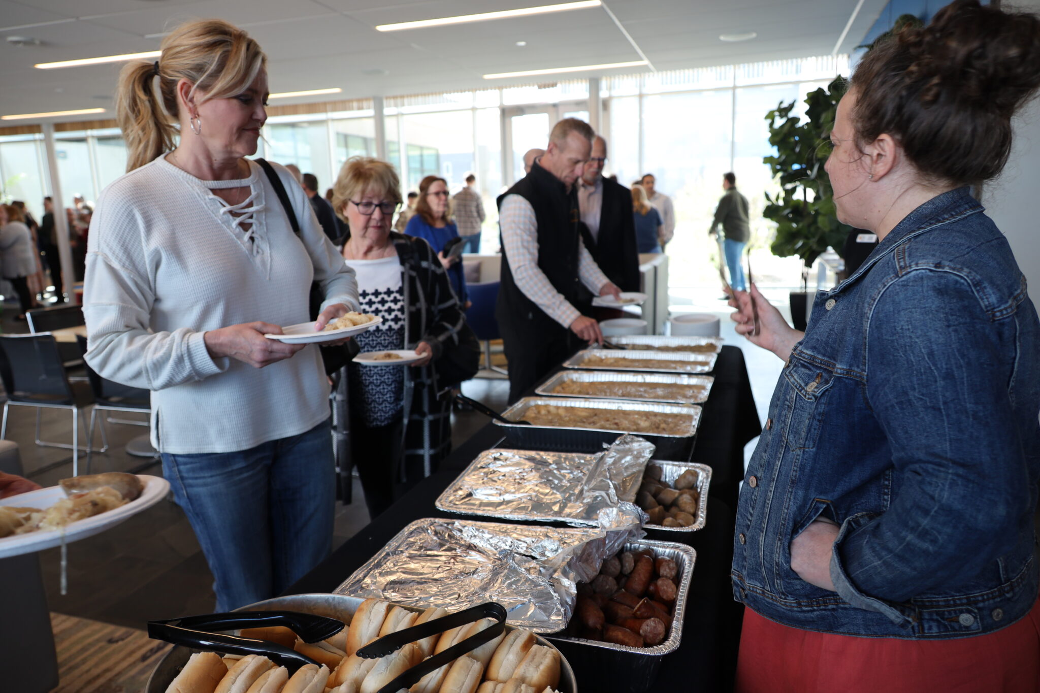 Divine Mercy mosaic encourages students and others to encounter Jesus ...